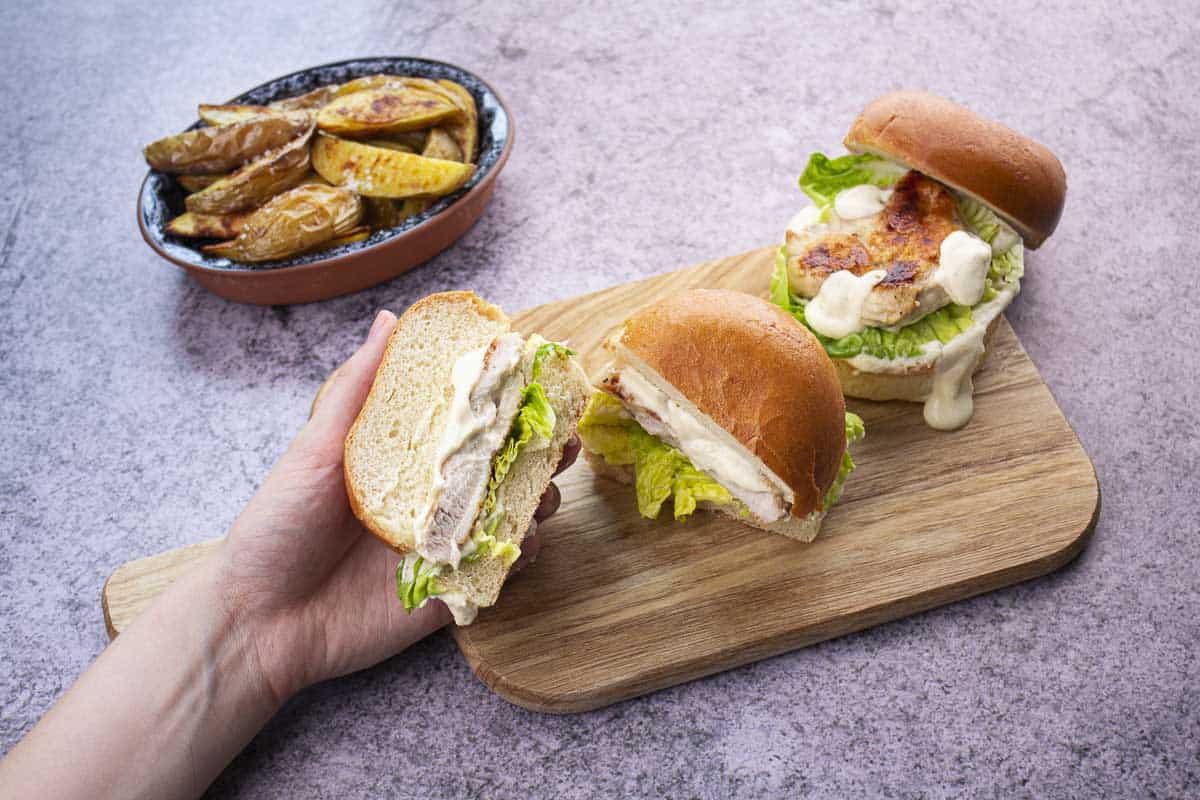 Burger Poulet César - Recette - Les Commis